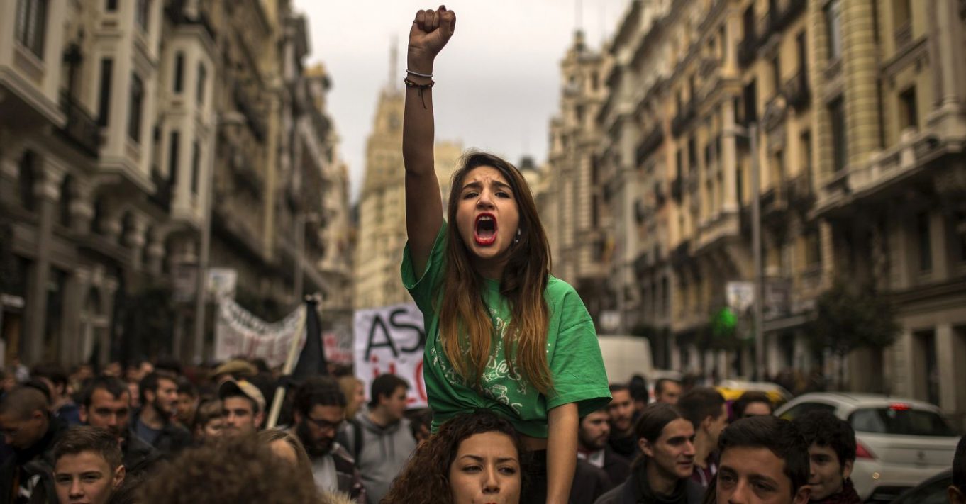 Anger boils at UC campuses after tuition hike; Students protest, clash ...