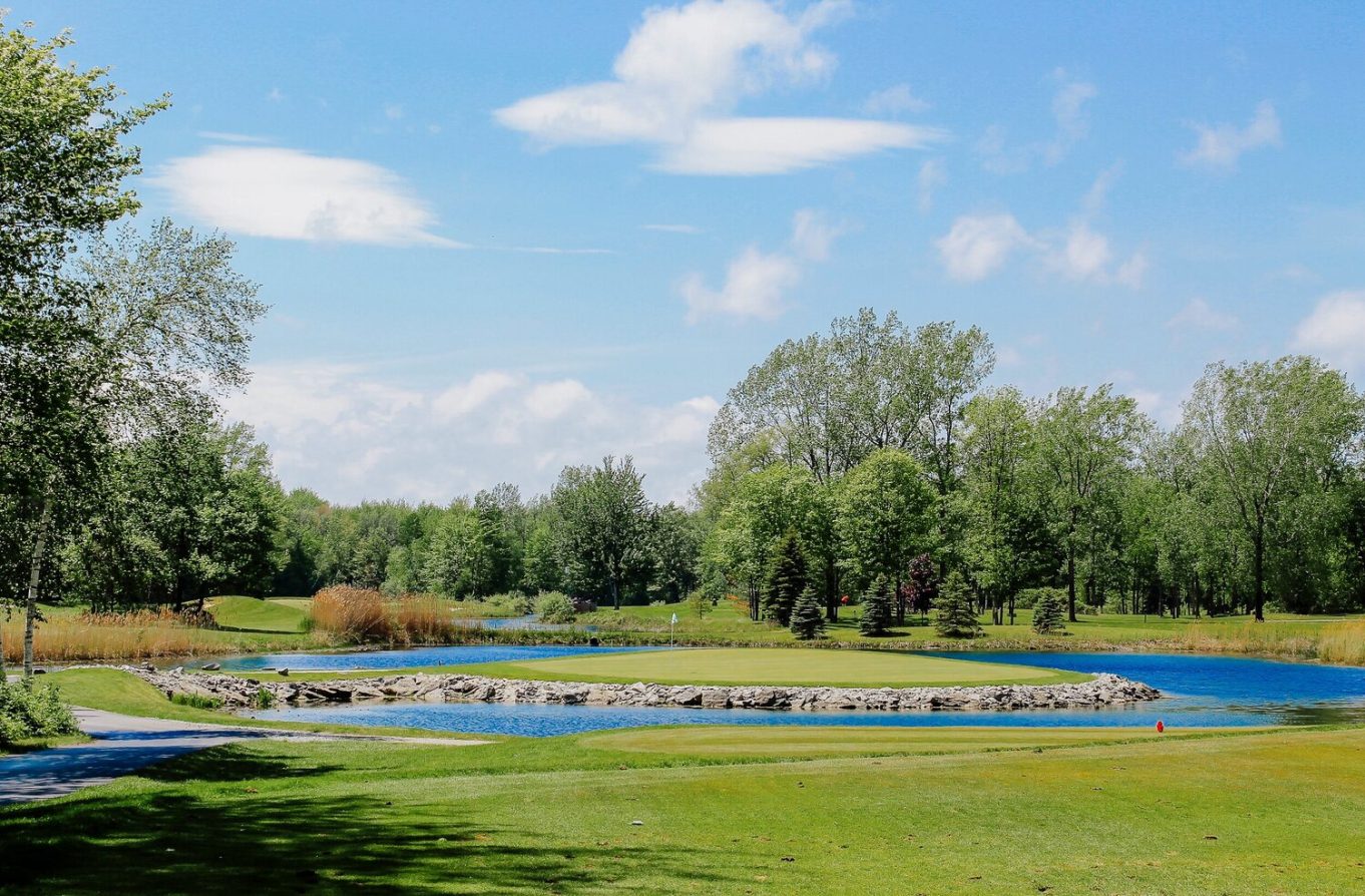 How to Plot Your Way Around a Golf Course? - California Beat