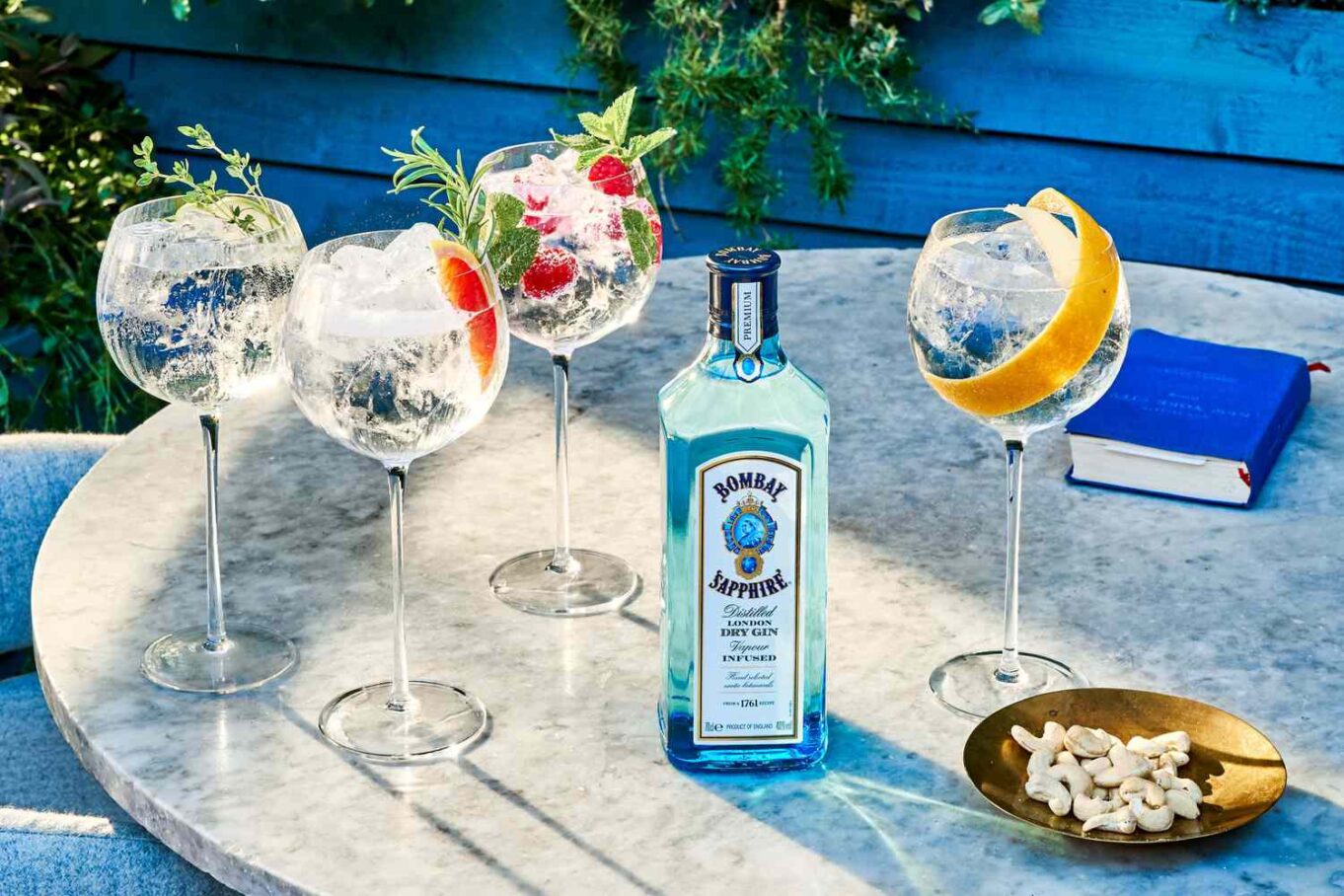 A Guide to the Top Gins Brands on the Market - California Beat
